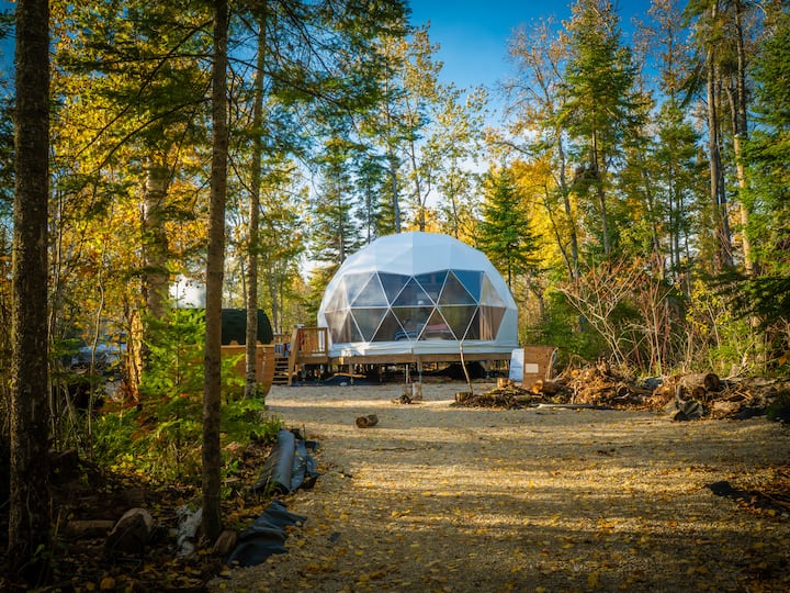 Dome On The Lake & Spa - Manitoba