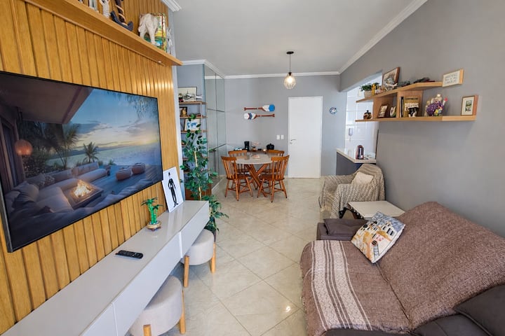 Ap Com Ar Condicionado | Piscina | Enseada - Guarujá