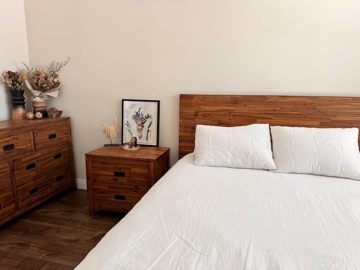 Cozy Room Near Beaches And Lax - Redondo Beach, CA