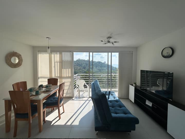 Cómodo, Tranquilo, Seguro Y Excelente Ubicación - Piedecuesta