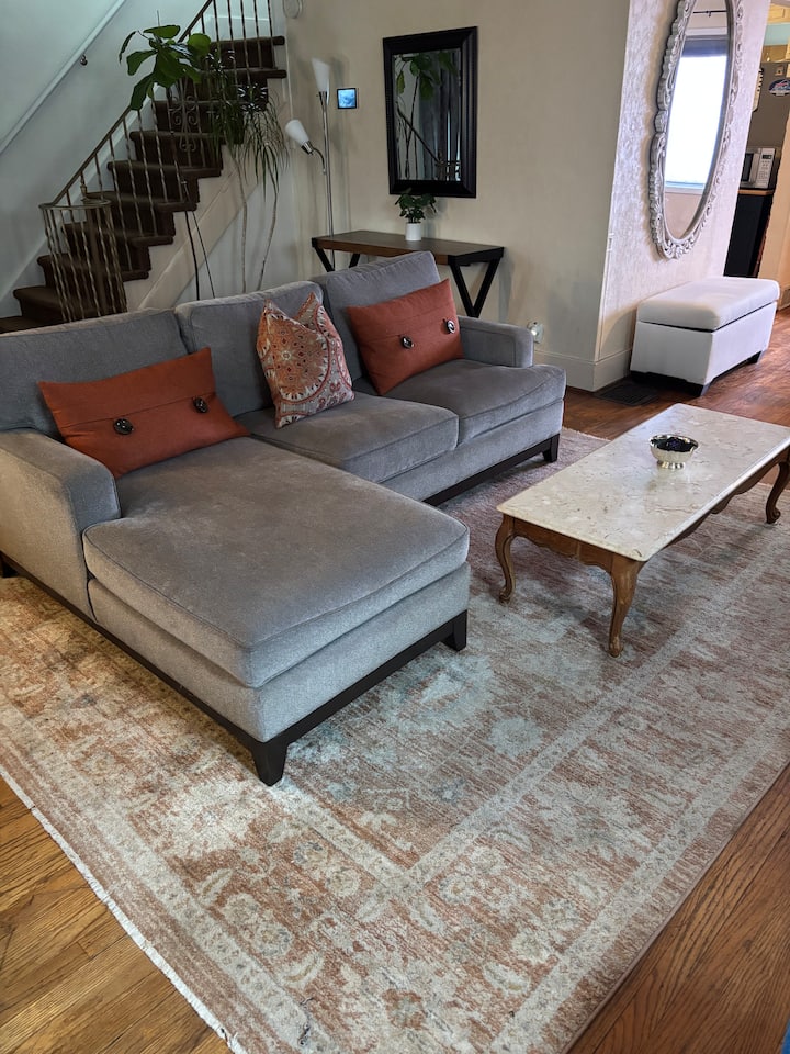 Pet Friendly Home Near Ub South - Buffalo, NY
