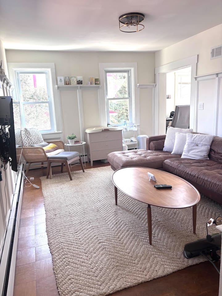 Downtown Newport Apt - Newport, RI