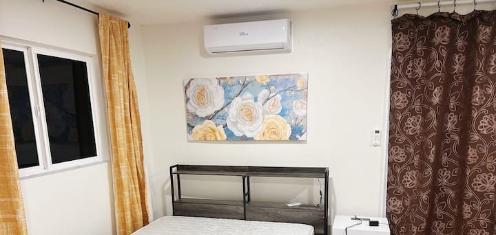 Cedar Apt #1 Own Enter Kitchen &Bathroom - Rancho Cucamonga, CA