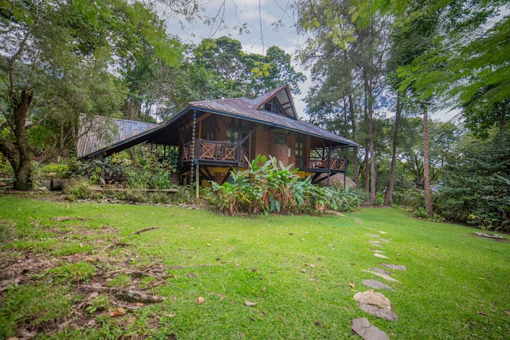 Villa Para 24 Personas - Jarabacoa
