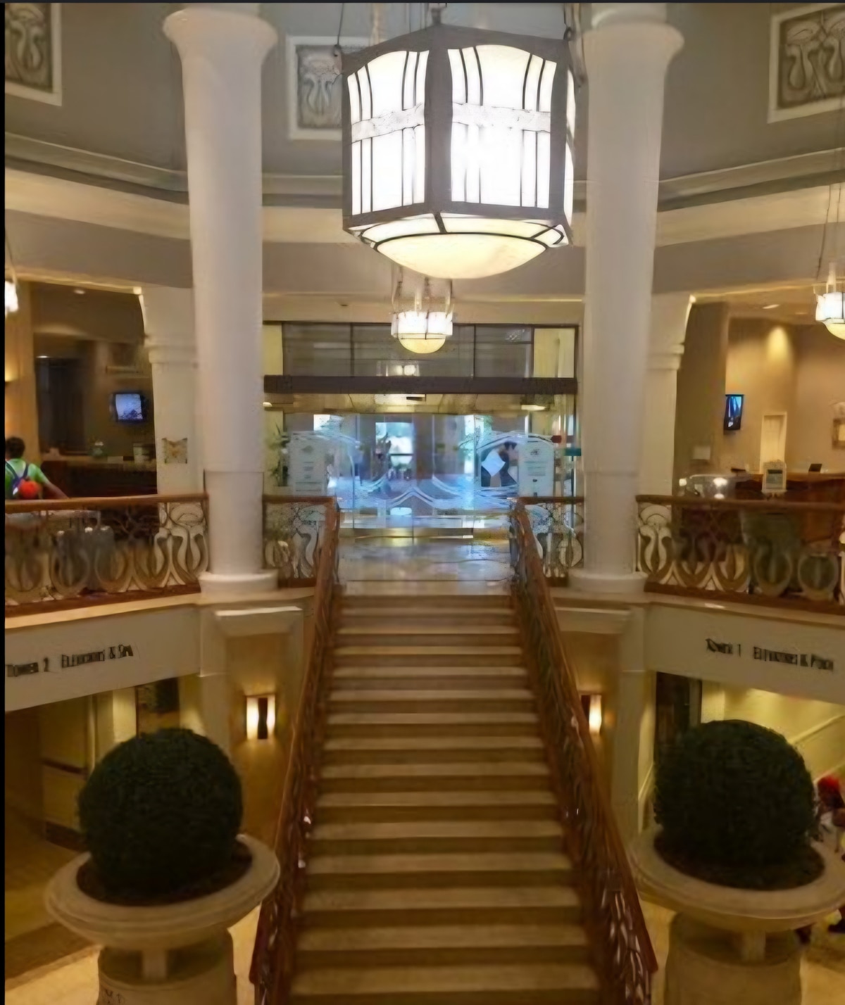 The Club @ Life is Beautiful LV ! - Towers à louer à Las Vegas, Nevada ...