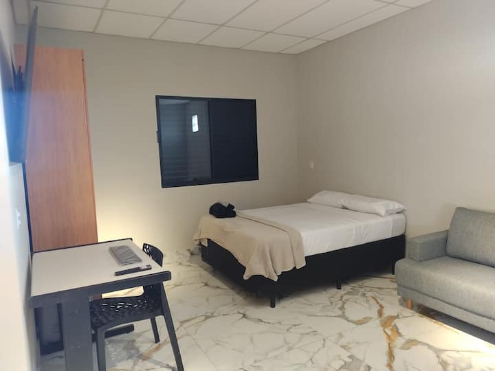 Ap 42 - Completo, Espaçoso, Próx Ao Shop Suzano - Poá