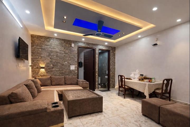 Bharti Apartments - Spacious & Luxury Stay - Panipat