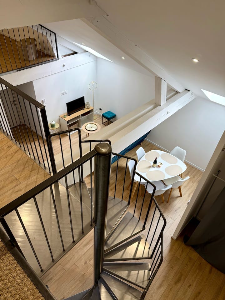 Appartement 5 Personnes Avec Parking Privé Gratuit - Beaune