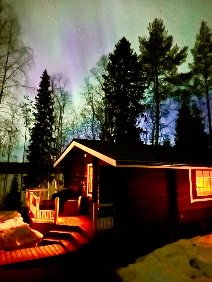 Pihamökki Järven Rannalla - Rovaniemi