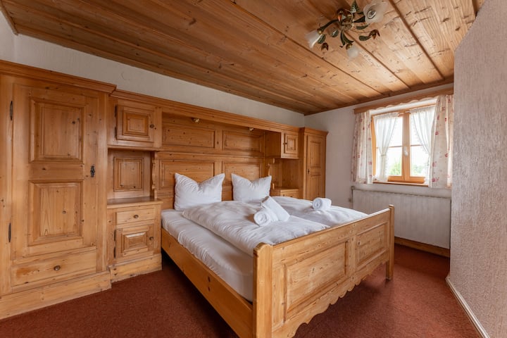 Traditionelles Doppelzimmer Mit Gemeinschaftsküche - Grassau