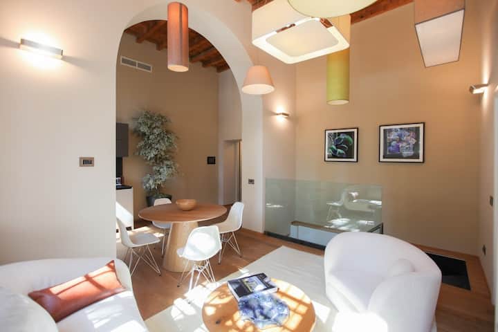 Stylish 2br/2ba Duplex Apartment In City Center - Milan