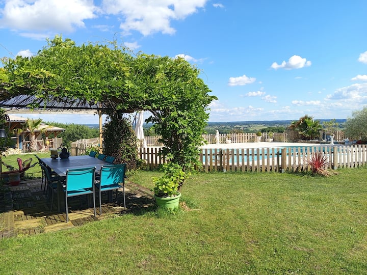 3 Gîtes 16 Pers Avec Piscine - Langon