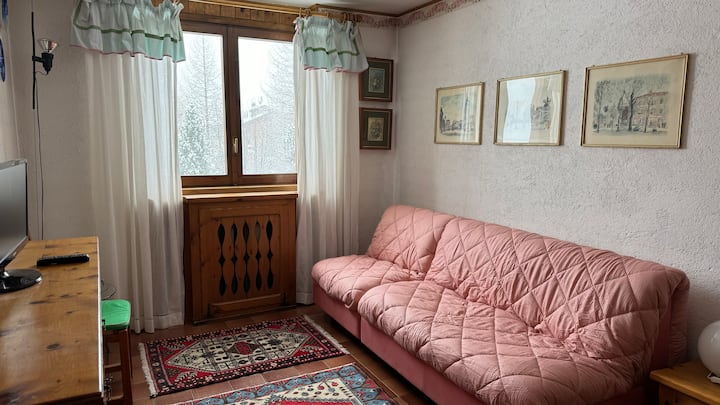 In The Centre Of Cervinia In Front Of Lift - Zermatt