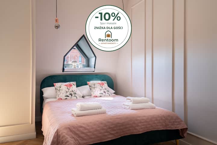 View And Ac Apartment Under The Sun By Rentoom - Toruń