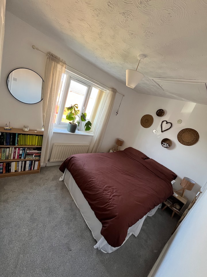 Cozy Bedroom 5 Min From Airport! - オルトリナム