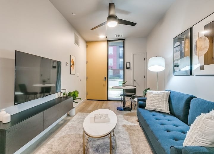 Classy & Simple 1 King Bed/bath Apt At Mckinney - McKinney