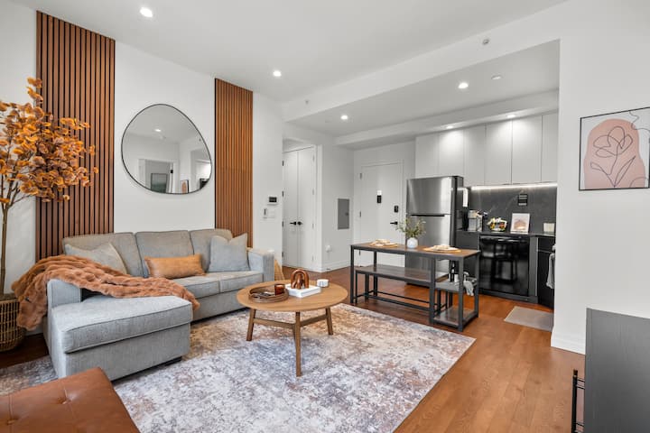 Elm City Near Yale | Parking | Gym | Union Station - New Haven, CT