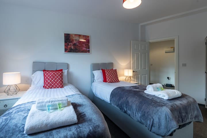 Spacious • 2br• Relax Or Work • Free Parking • A1 - Peterborough, Royaume-Uni