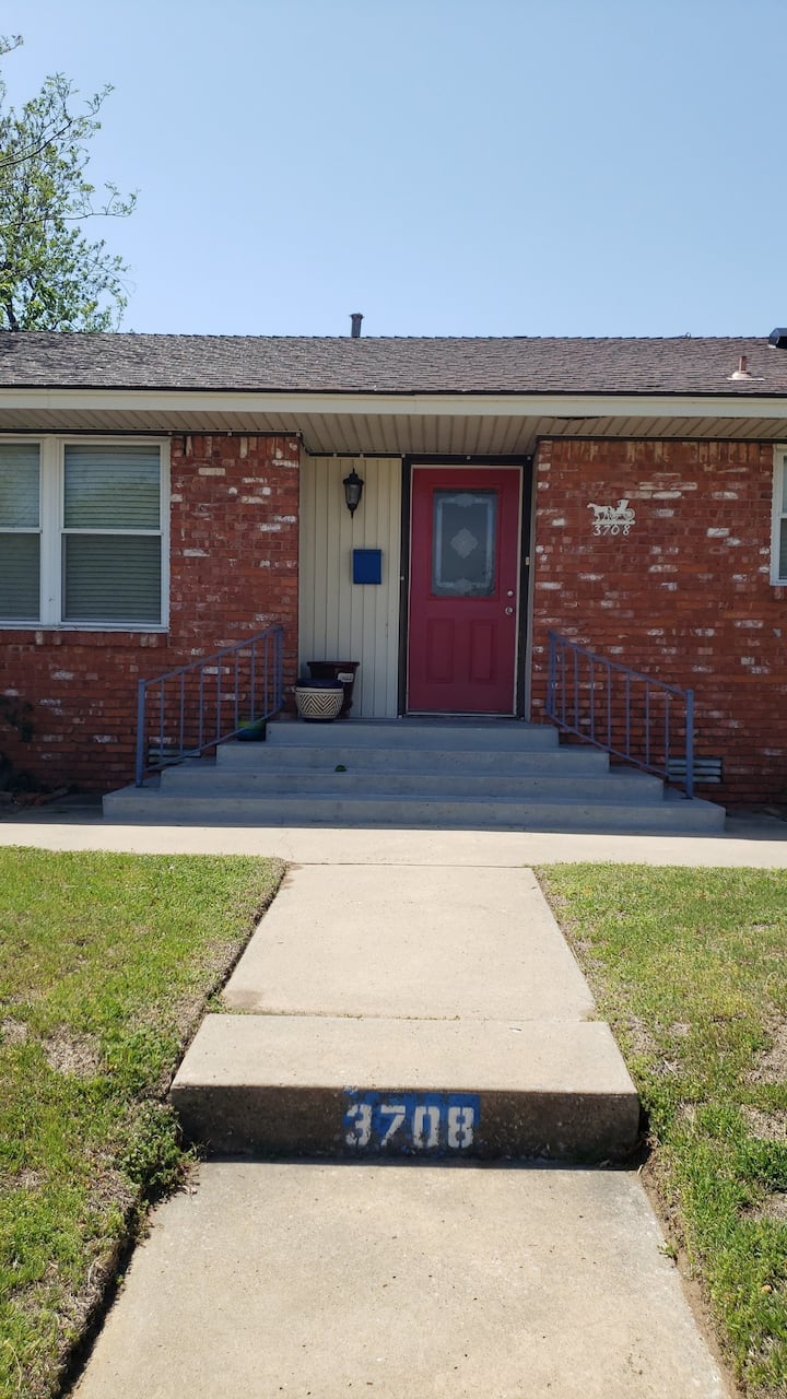 Quaint 3 Br Near Nw Expressway - Oklahoma City