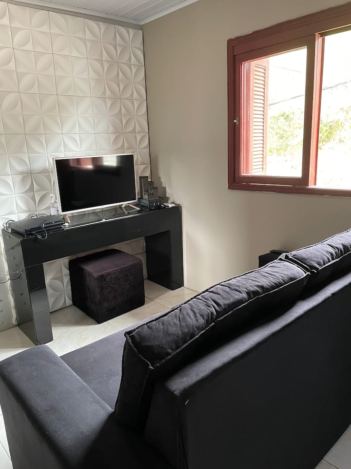 Casa Com 1 Dormitório - Bento Gonçalves