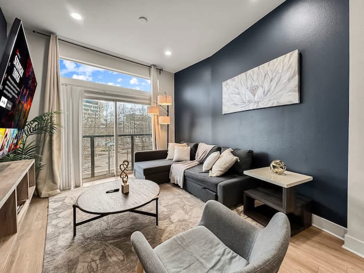 Luxury 2bd | Deep Ellum | Parking | Pool+gym - Dallas, TX