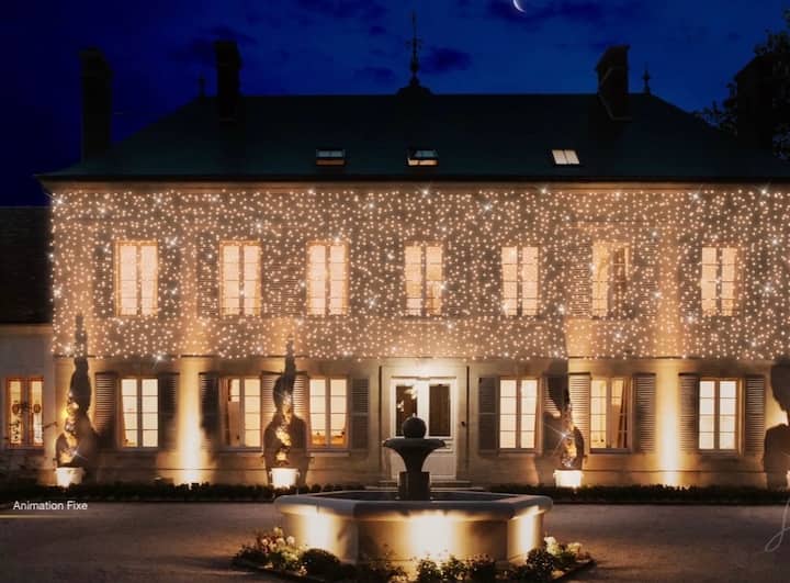 Stunning Property, 18p, 9bdr, S.pool, Sauna, Bar - Vernon