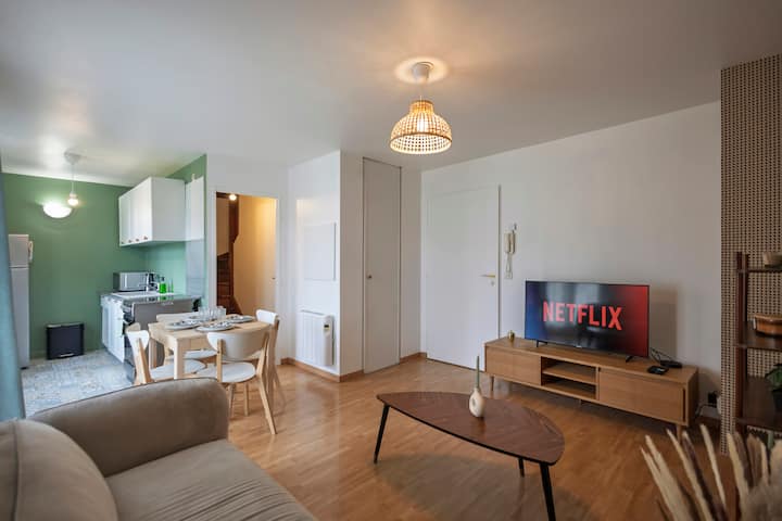 Duplex Cosy à 10 Min De Disney Parking Gratuit ! - Bailly-Romainvilliers