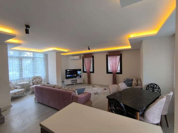 Deniz Manzaralı Müstakil Villa - Ayvalık