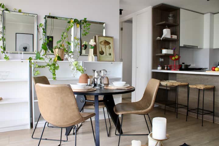 Best Location! Next To Mall Parque Arauco - Santiago, Chile