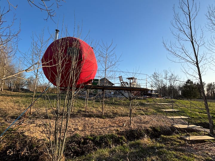 Trädhus Lite Halvt Offgrid - Hallsberg