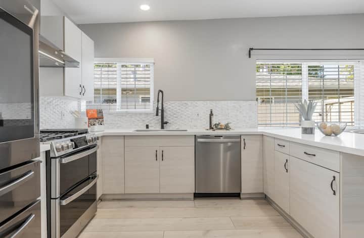 Central Palo Alto One Level 2b1.5b - Palo Alto, CA