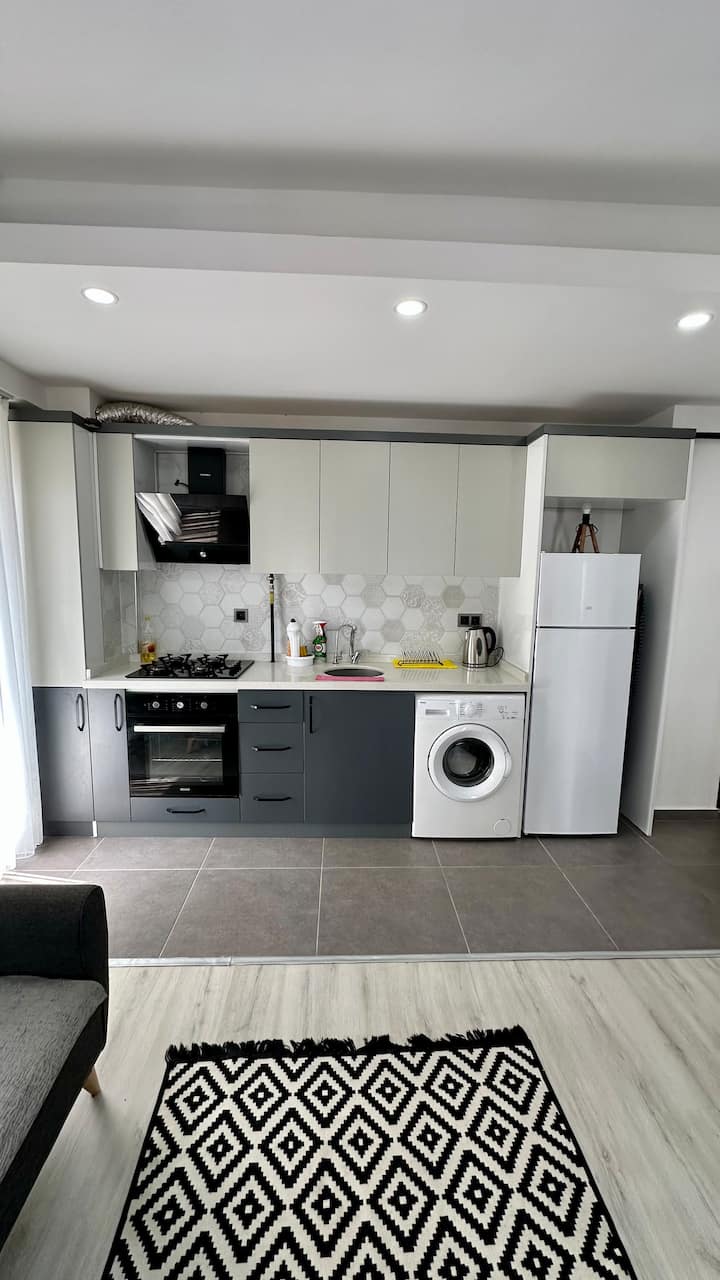 Peaceful Apartment Forlong Stays And Businesstrips - Antalya