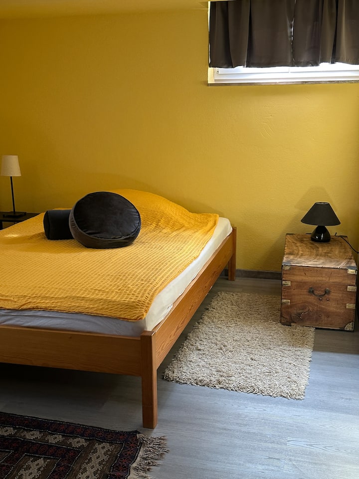 Kleine Wohnung 
1-2 Personen In Landau - Landau