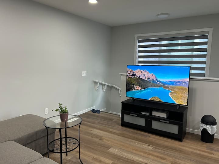Garden Suite – Stylish & Unique - Beaumont