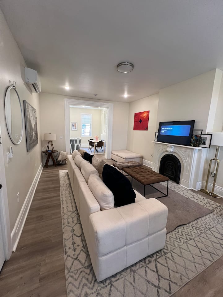 Modern Jc Luxe Townhome 10 Mins From Nyc - Jersey City, NJ