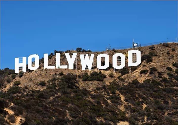 Modern Hollywood Hideaway - West Hollywood, CA