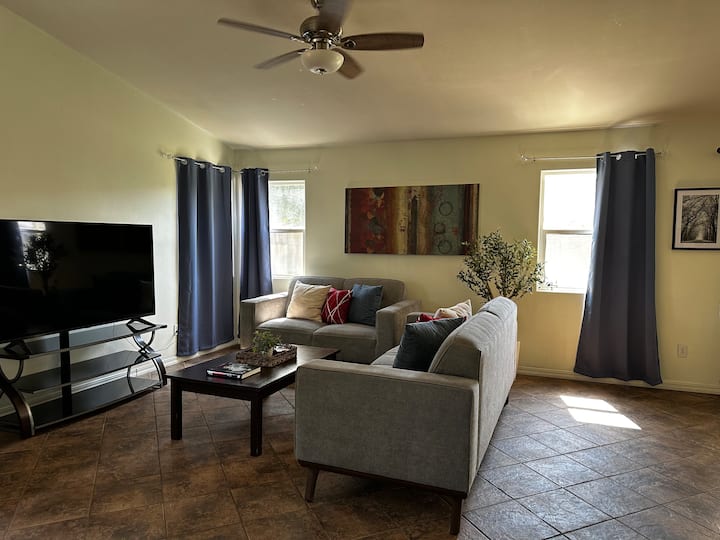 Relaxing Silver Creek Getaway - Bakersfield, CA