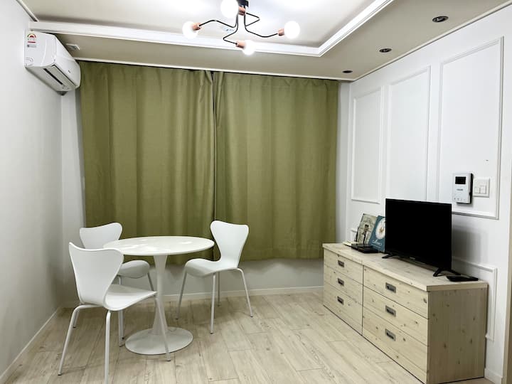 월평역 도보 7분/카이스트, 충남대 인근/성심당롯백점/예술의전당/주차 가능/엘리베이터 - Daejeon