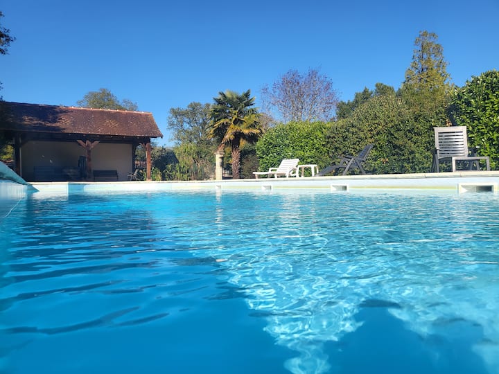 Domaine La Vaysse Piscine & Jacuzzi | 26 Pers. - Lot