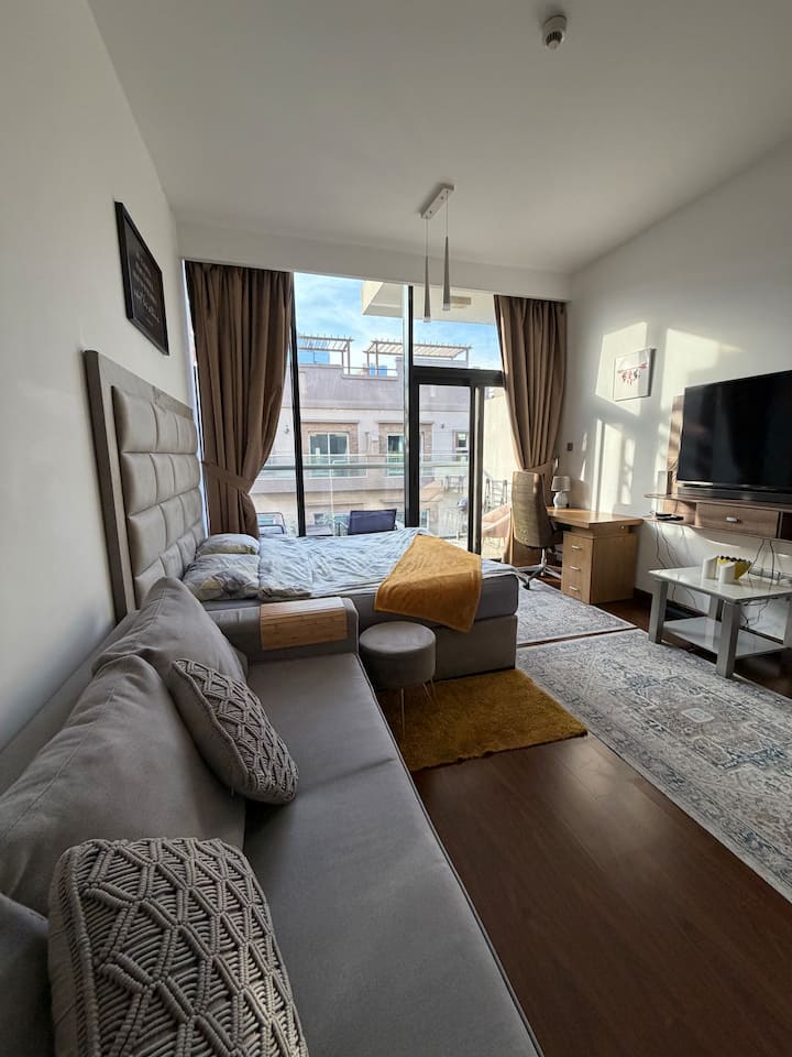Furnished Studio In Jvc - Dubai