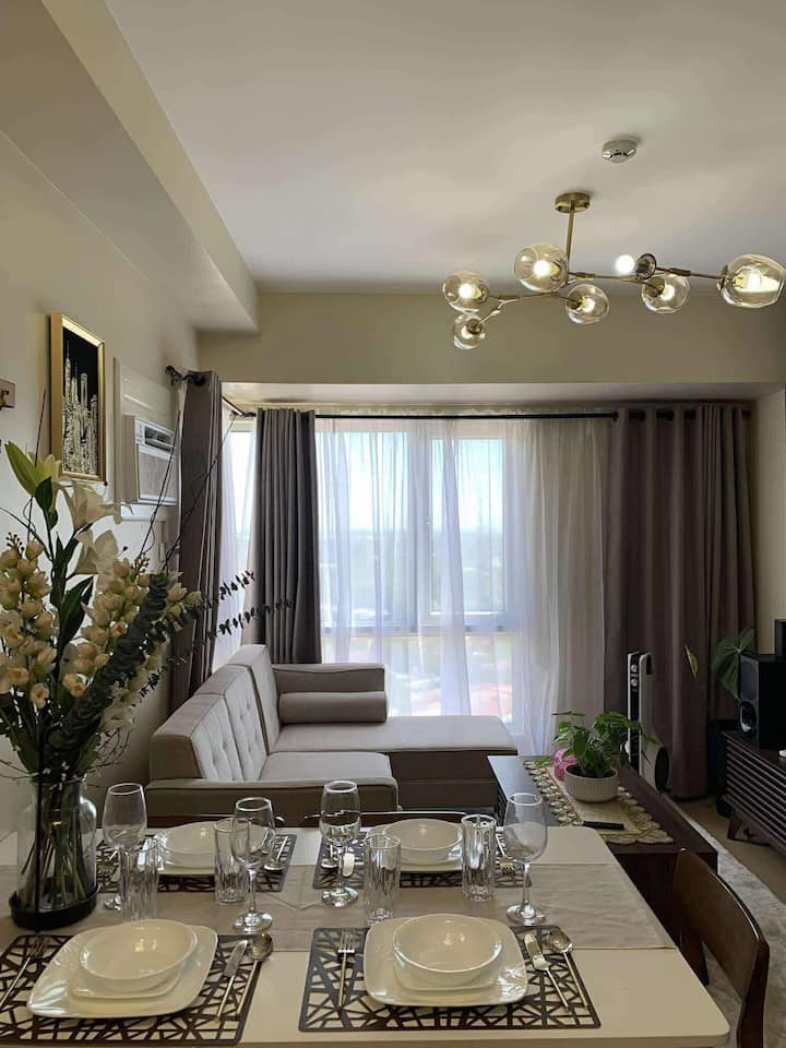 6 Beds Srd Luxury Condo Awaits! - Cagayan de Oro