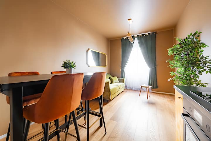 Maison Dorée (Gold) - Milano