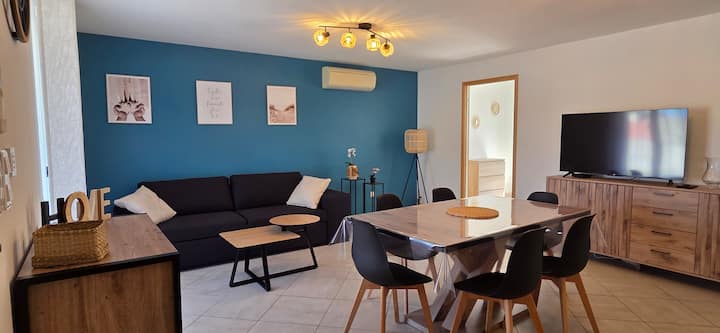 Charmante Maison Familiale 4 à 6 Personnes - Bessan