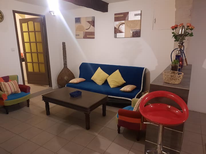 Apparemment Centre Beaucaire - Beaucaire