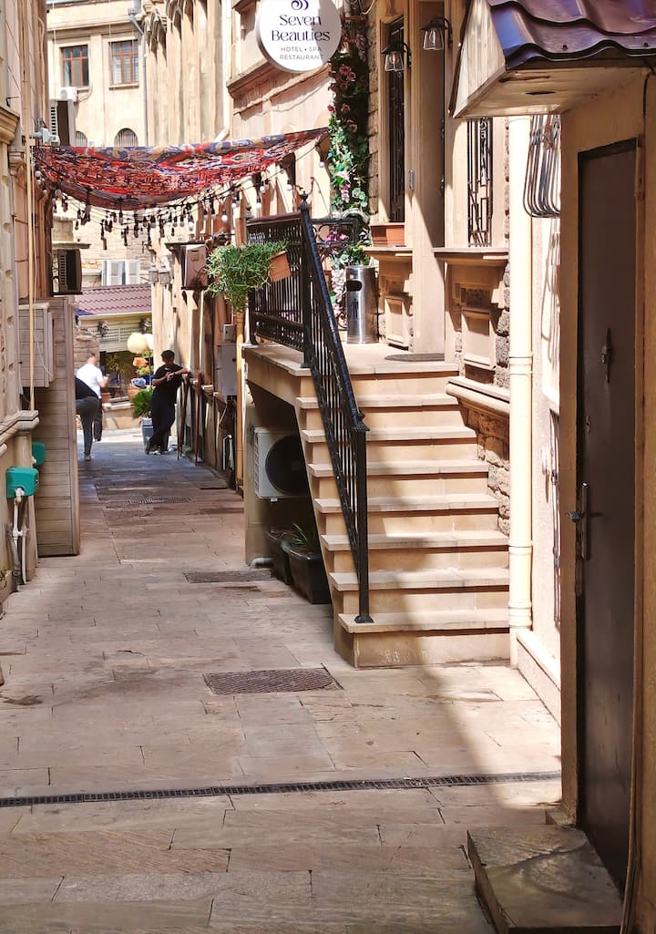 Old City Cosy Apart/ 5 Min Walking To Nizami Str - 亞塞拜然
