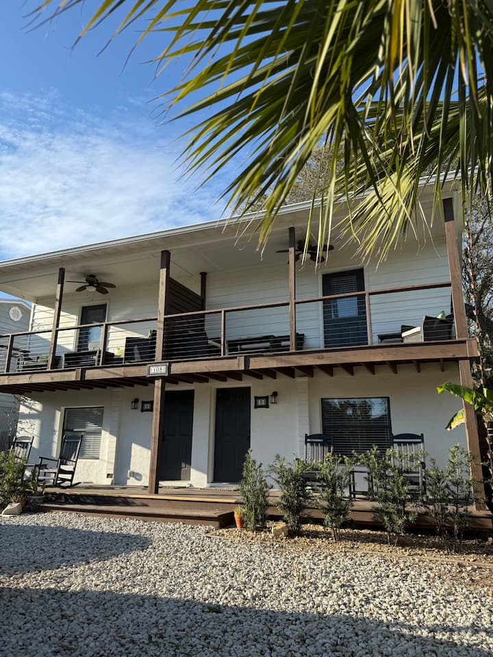 4 Bedroom - Walk To Beach-turtle Cove - St. Augustine Beach, FL