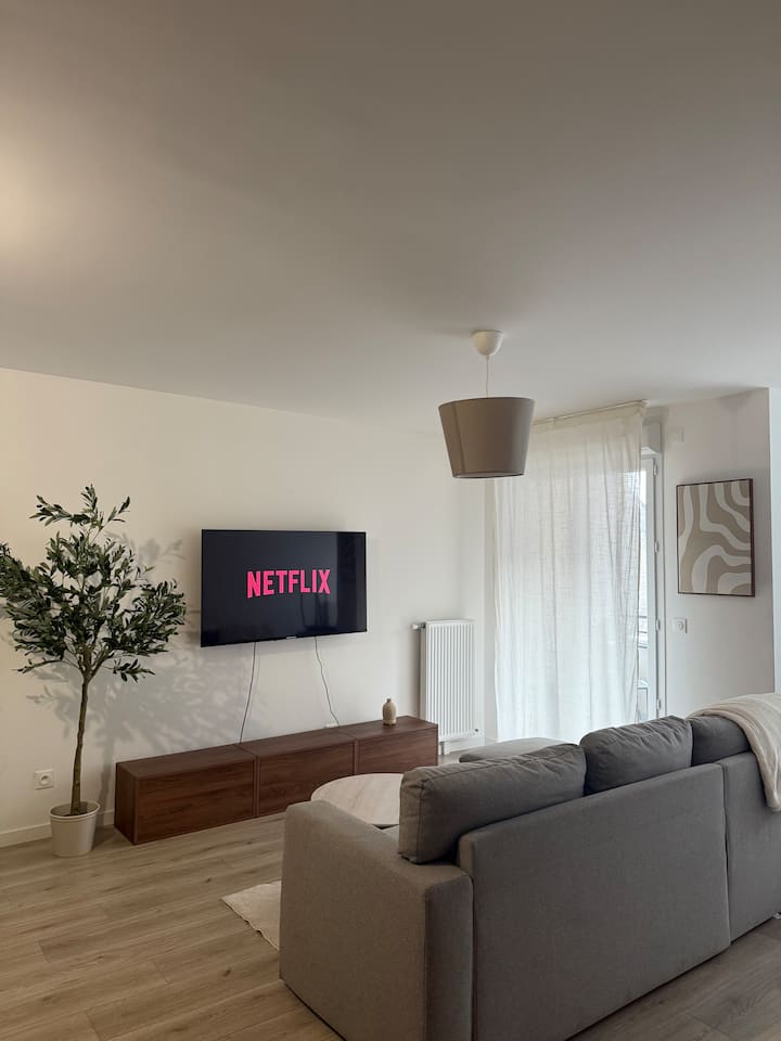 Le Cocon Persan – à 2 Min De La Gare - Chambly