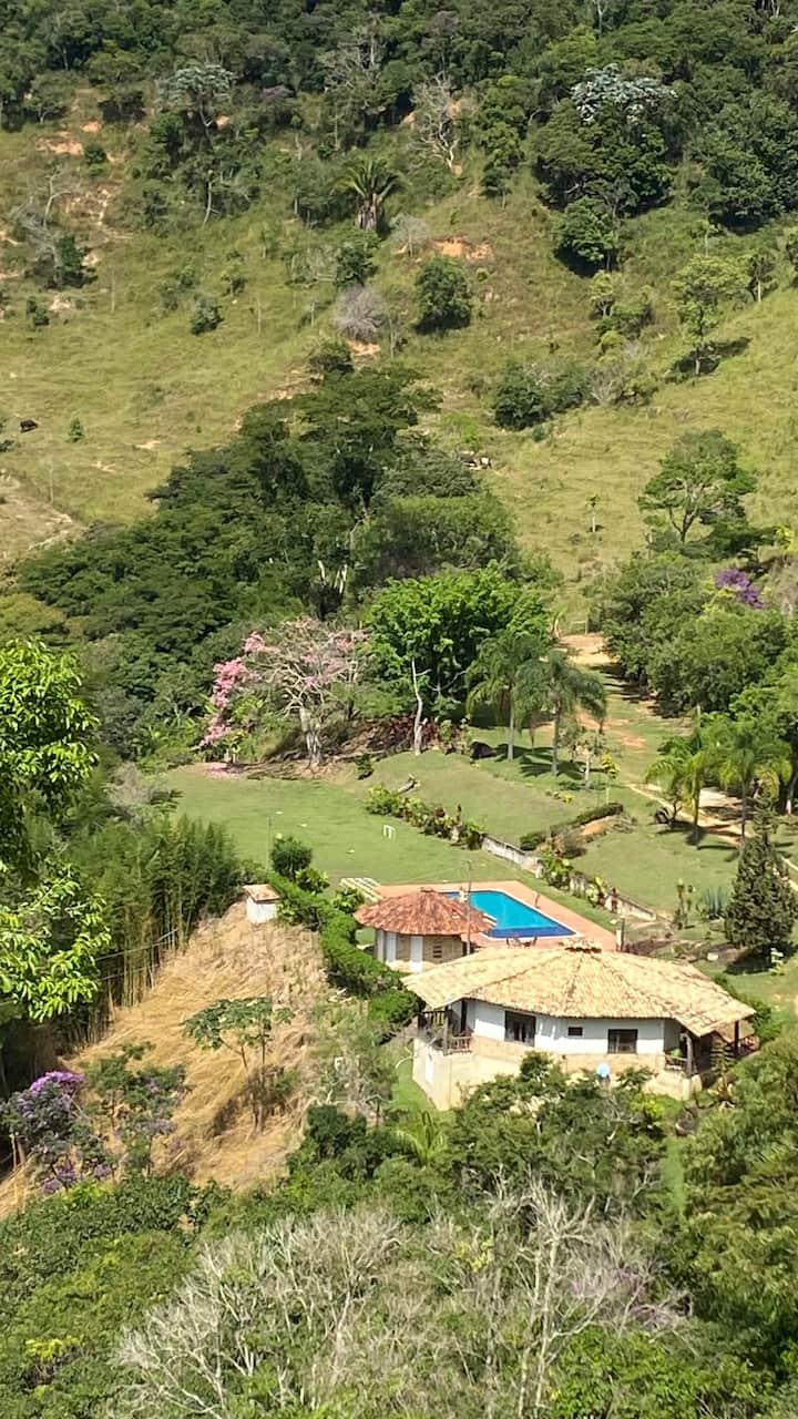 Sítio No Pico Da Ibituruna - Governador Valadares