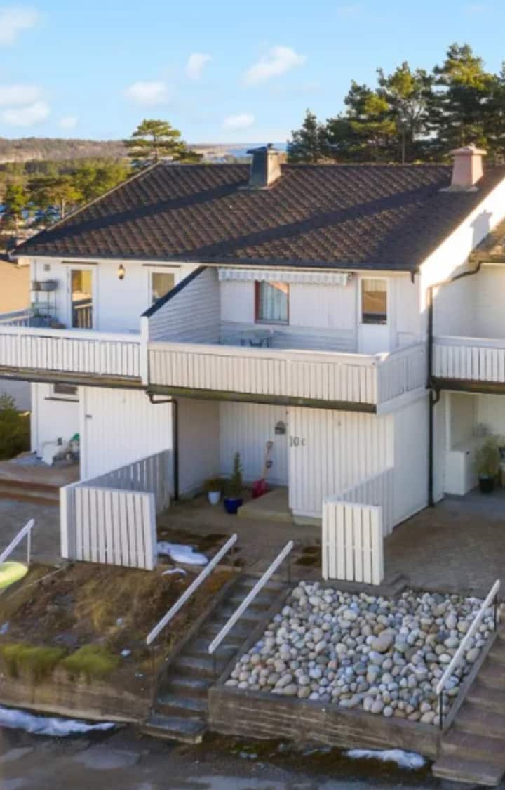 Superkoselig Hus Nær Badepark Og Sjøen - Langesund