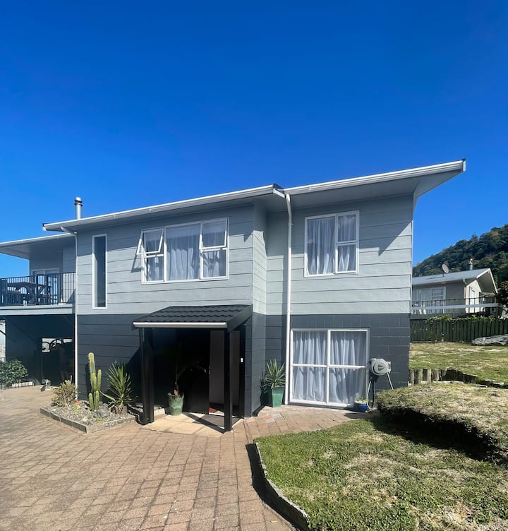 Cosy Guesthouse In Acacia Bay - Taupō